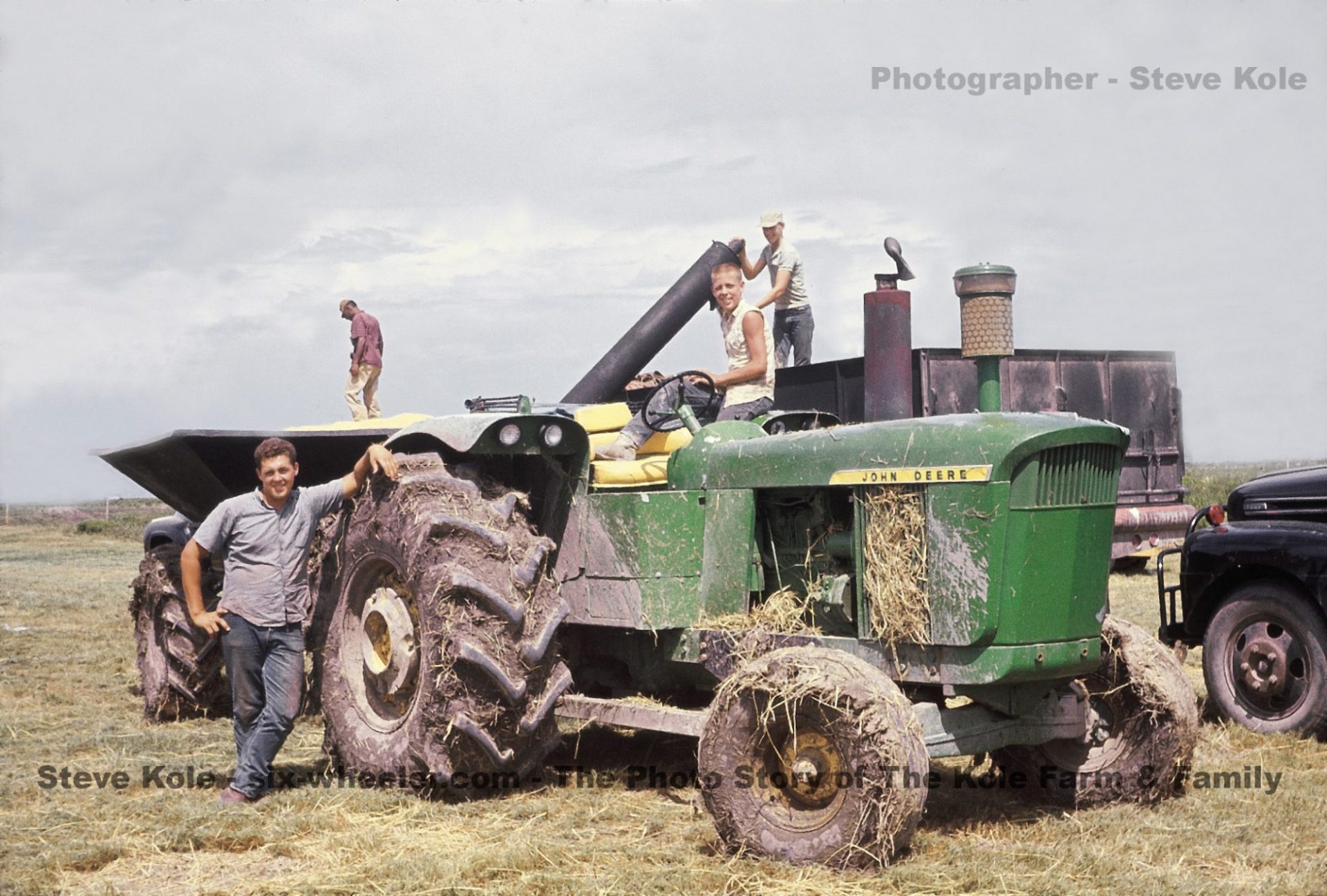 1960s - Rice Farming - Steve Kole Farm – Classic Tractor Fever TV