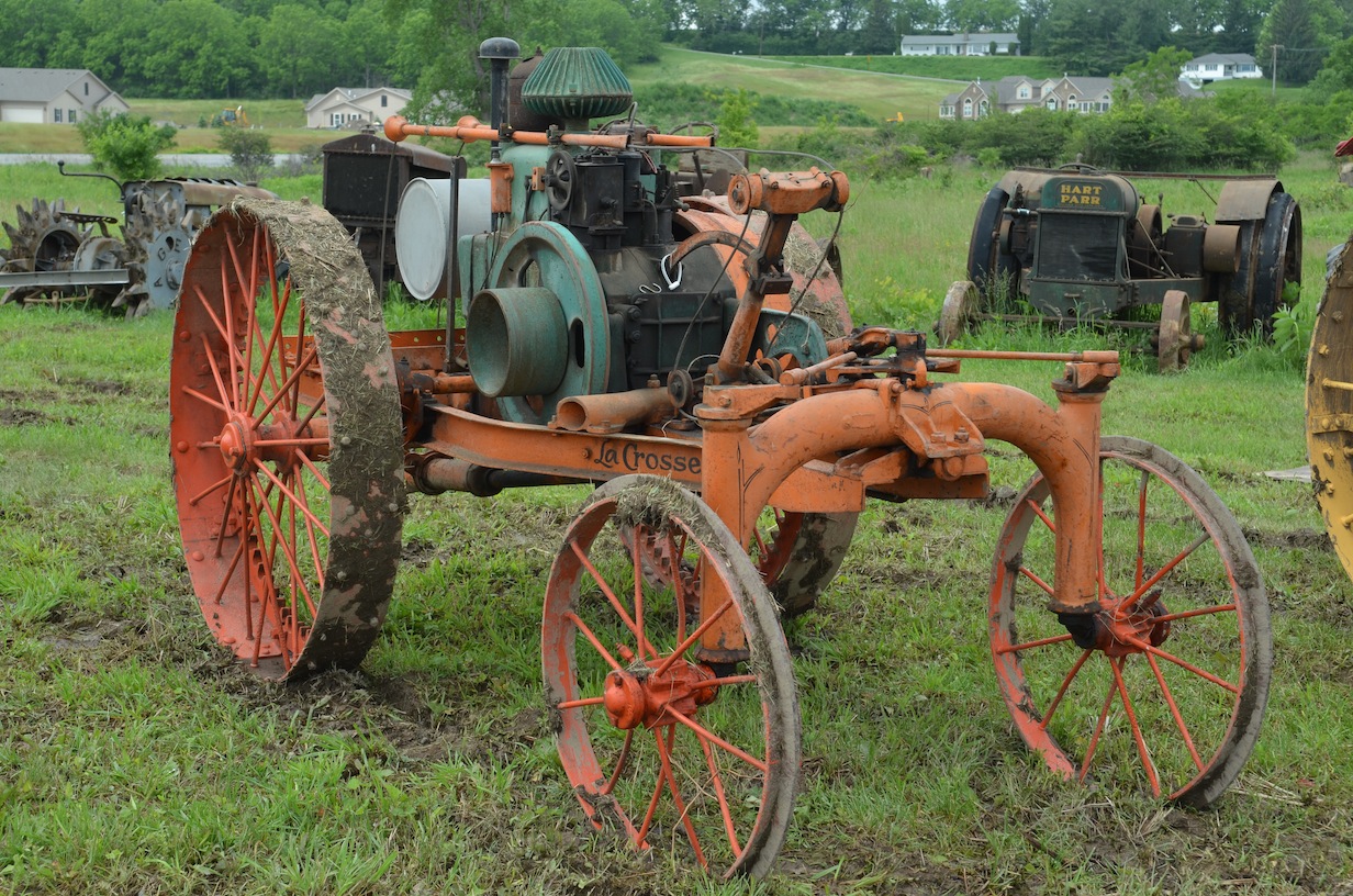 Jim Erdle’s Legendary Antique Tractors Sold at Auction – Classic ...
