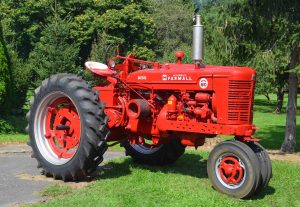 The Five Farmall M Variations Collectors Want – Classic Tractor Fever TV