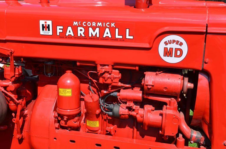 The Five Farmall M Variations Collectors Want – Classic Tractor Fever TV
