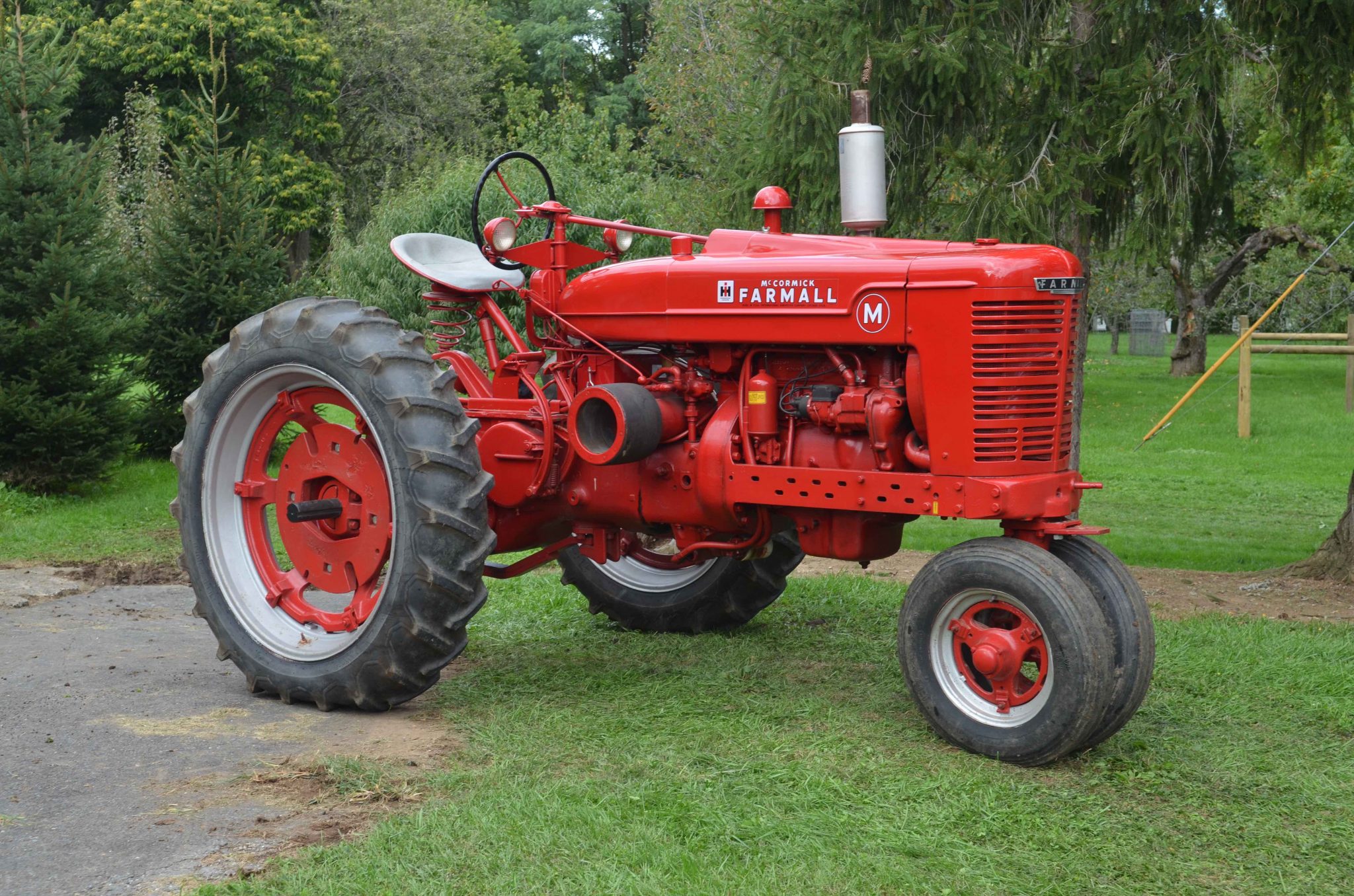 The Five Farmall M Variations Collectors Want – Classic Tractor Fever TV