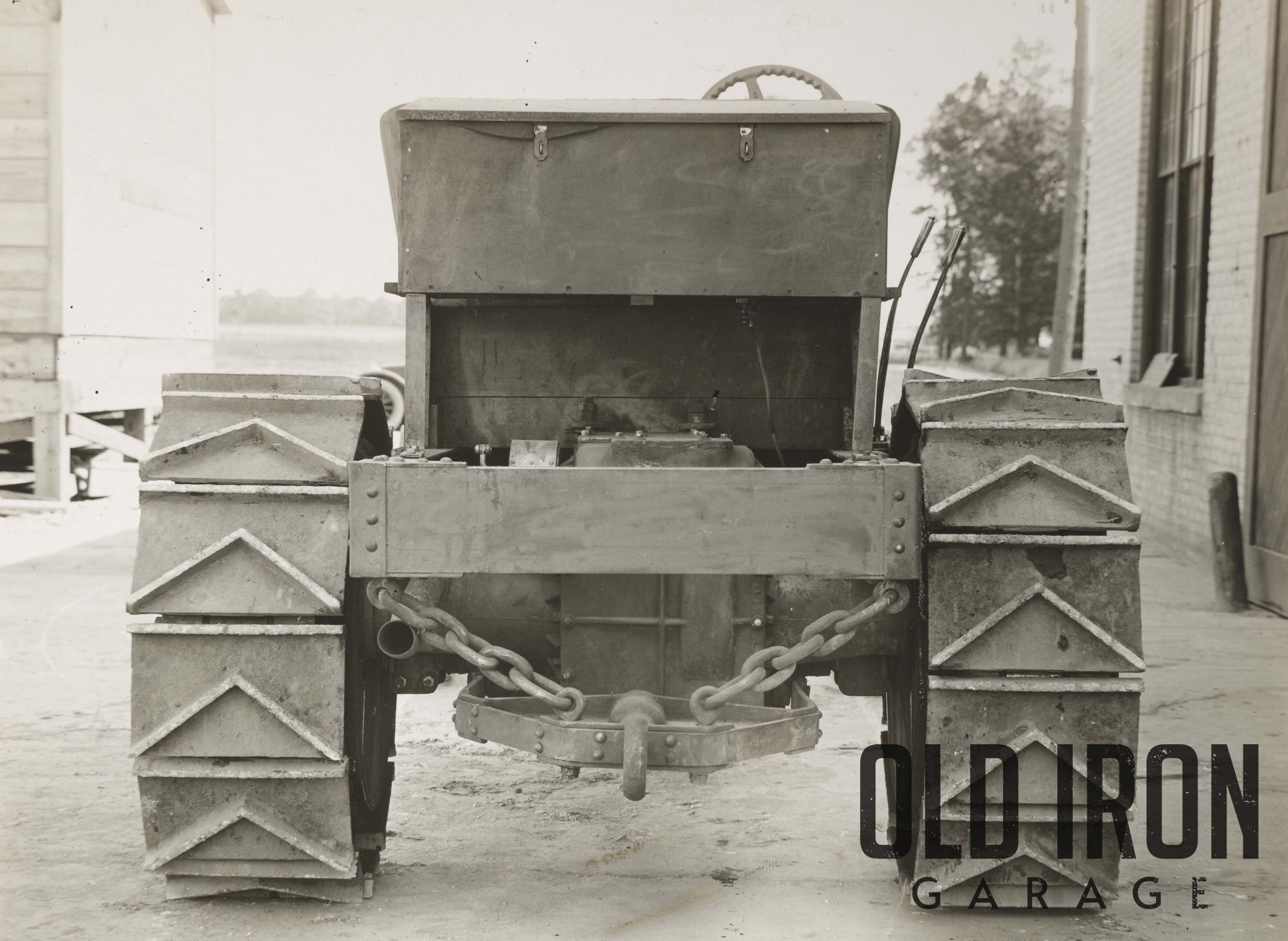 A Forgotten Tractor Built For The United States Military – Classic ...