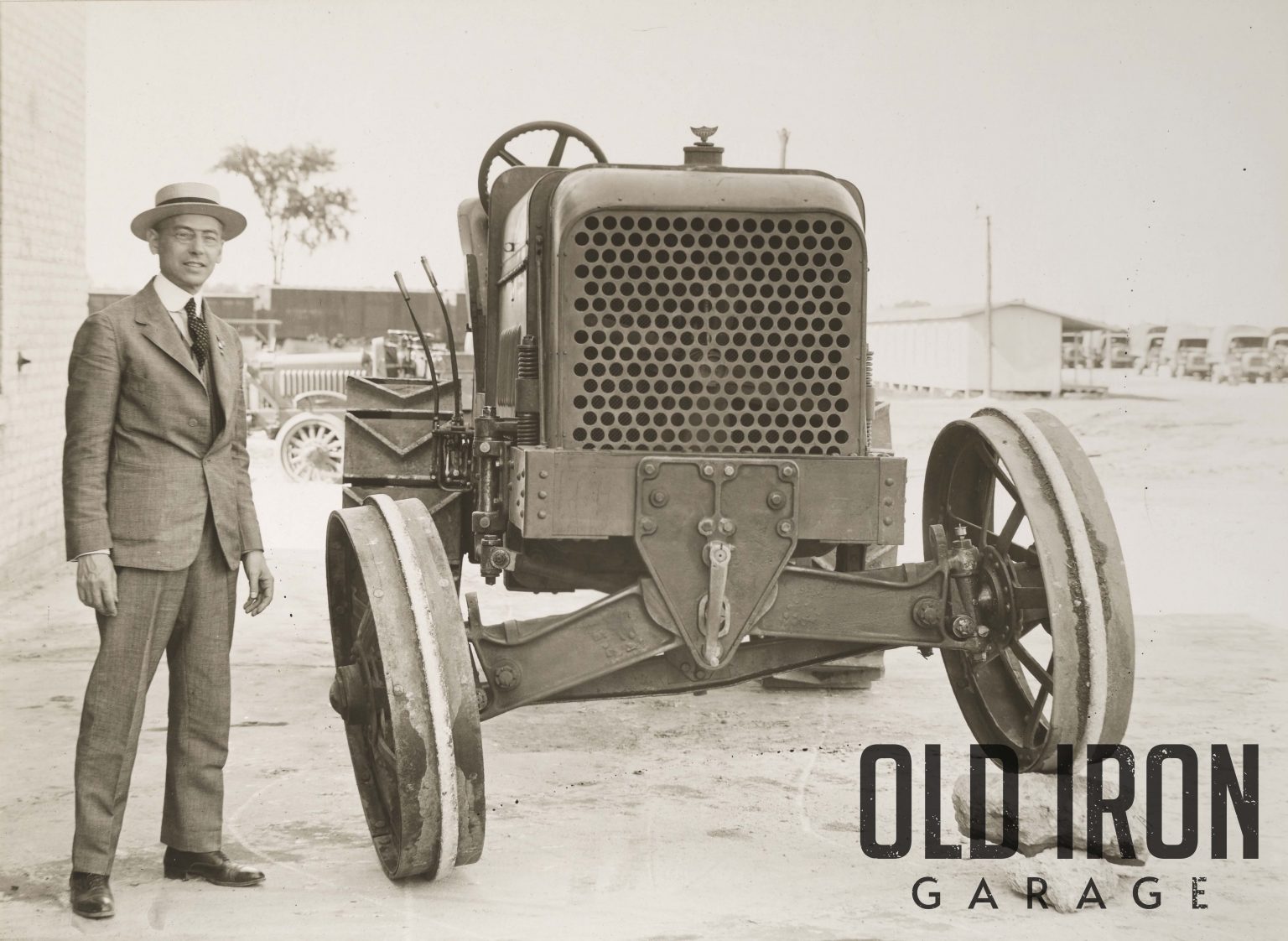 A Forgotten Tractor Built For The United States Military – Classic ...