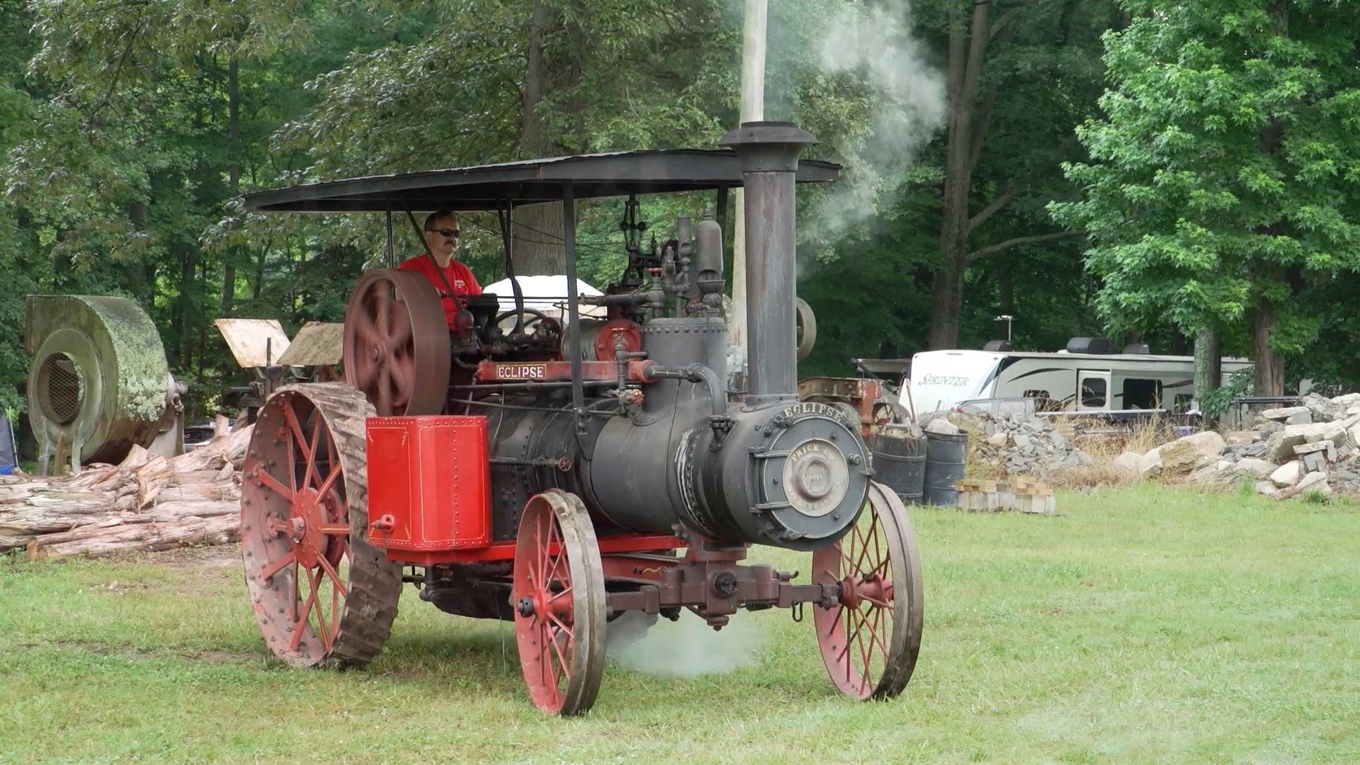 Tractors in Tuckahoe – Classic Tractor Fever TV