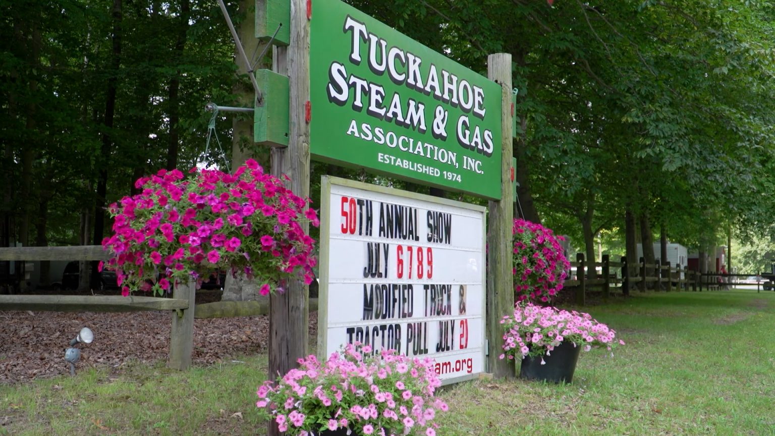 Classic Tractor Fever TV – The World of Vintage Iron on Your Screen